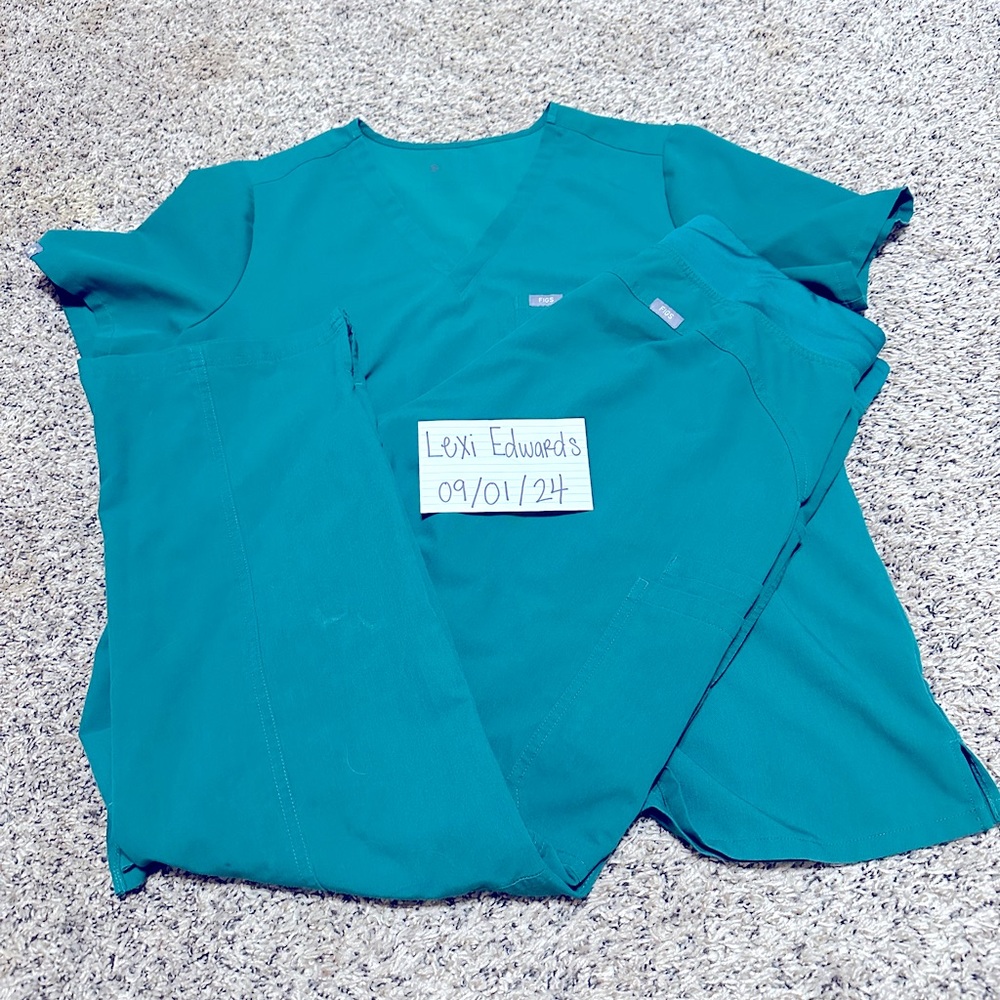 Figs Hunter Green Set - Gem